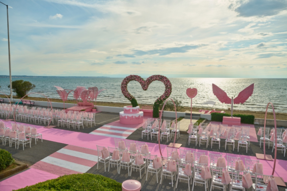 Το φαντασμαγορικό birthday party του Pink Dot Café! - CozyVibe